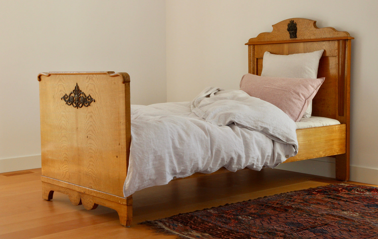 Zolena Home | Luxury Bedding & Homeware | Coombs Old Country Market